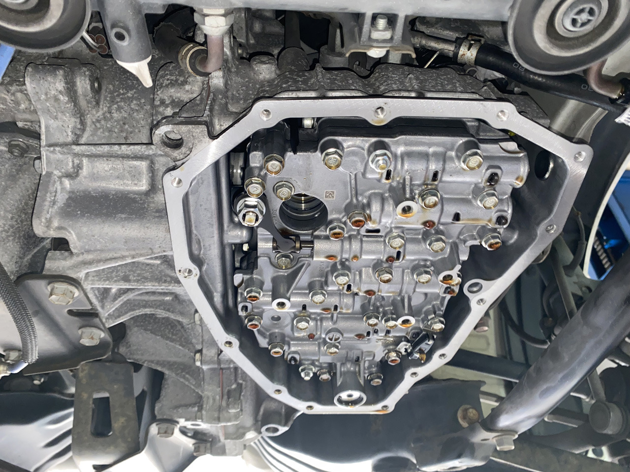 ワゴンR（MH23S） CVTFの圧送交換: メカドックのブログ